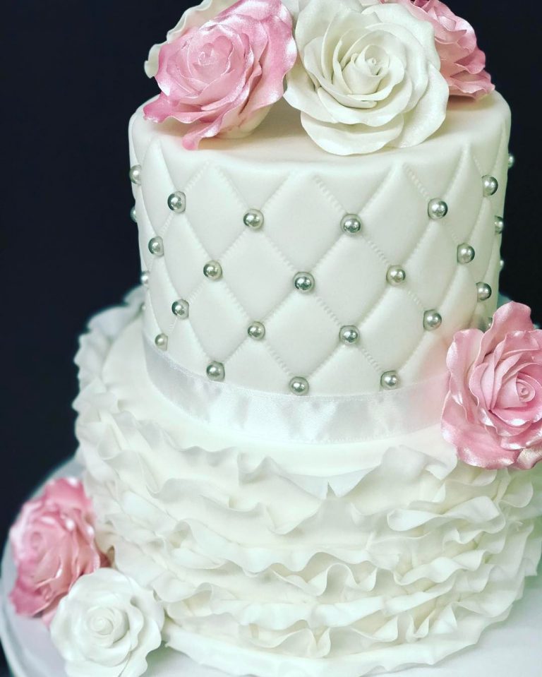 Fondant Cakes - Azucar Bakery