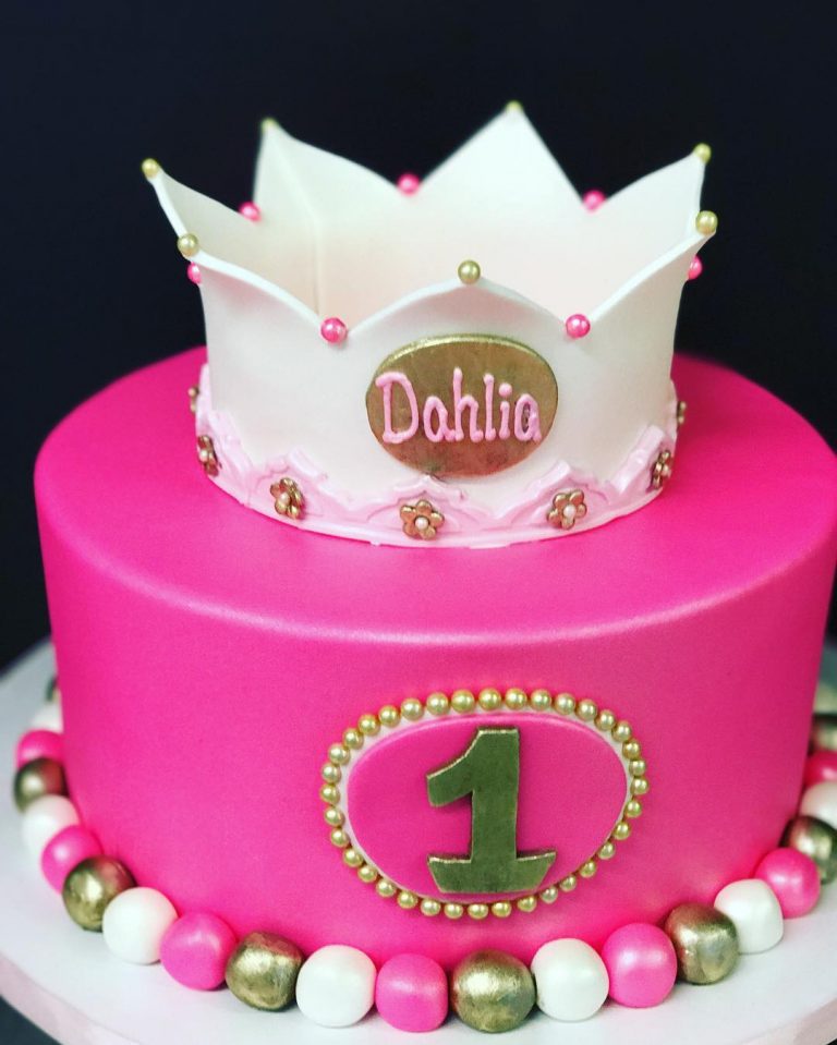 Baby Showers / Christening Cakes - Azucar Bakery