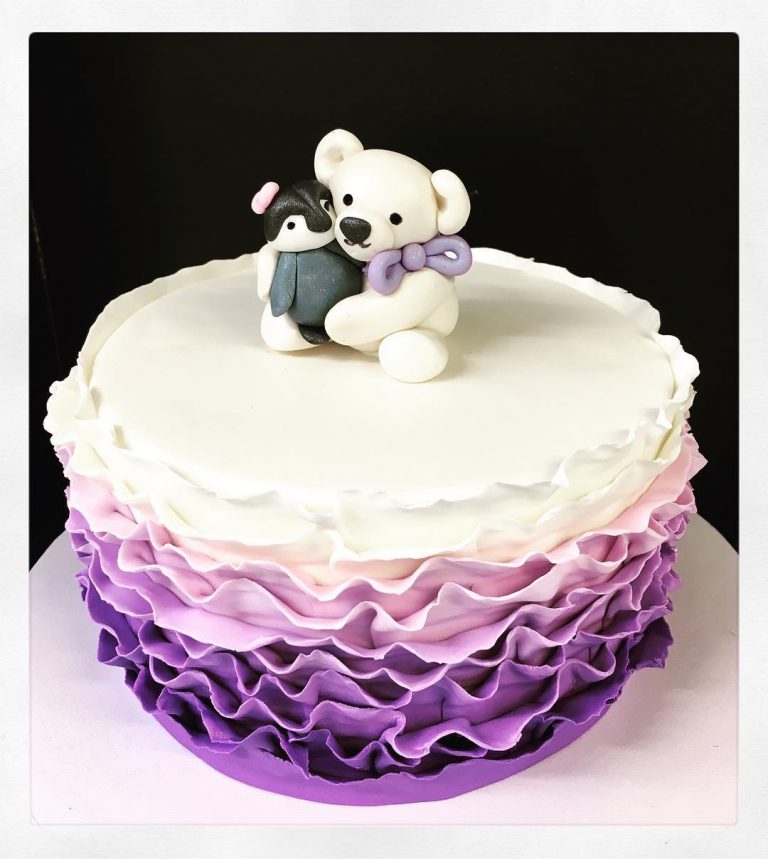 Baby Showers / Christening Cakes - Azucar Bakery