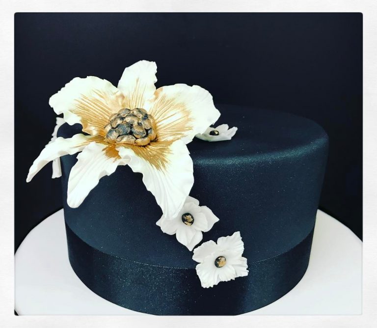 Teen | Adult Birthday Cakes - Azucar Bakery