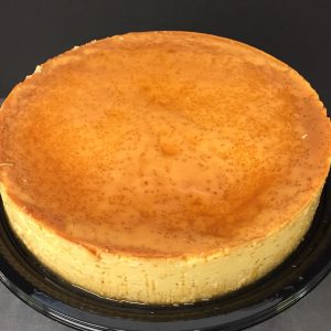 6 Inch Round Cake (Serves 10) - Azucar Bakery